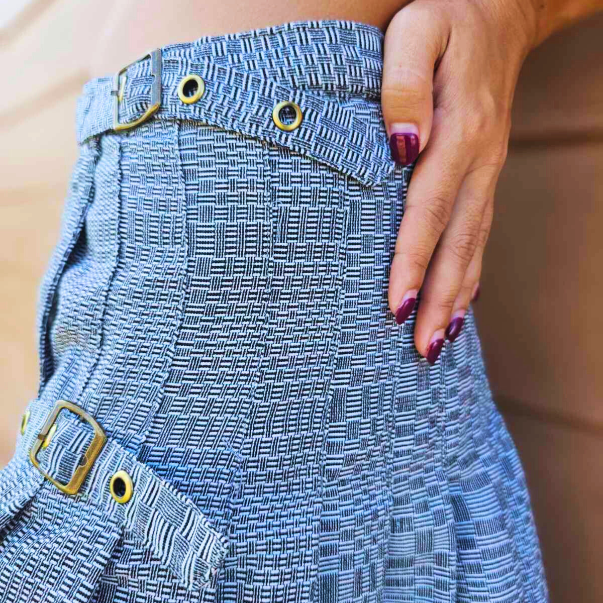 Soleil Electric Pleated Midi Skirt | Elle Karayan